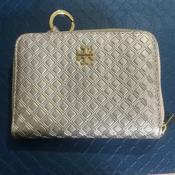 Tory Burch | Bags | Tory Burch Compact Wallet With Key Ring | Poshmark